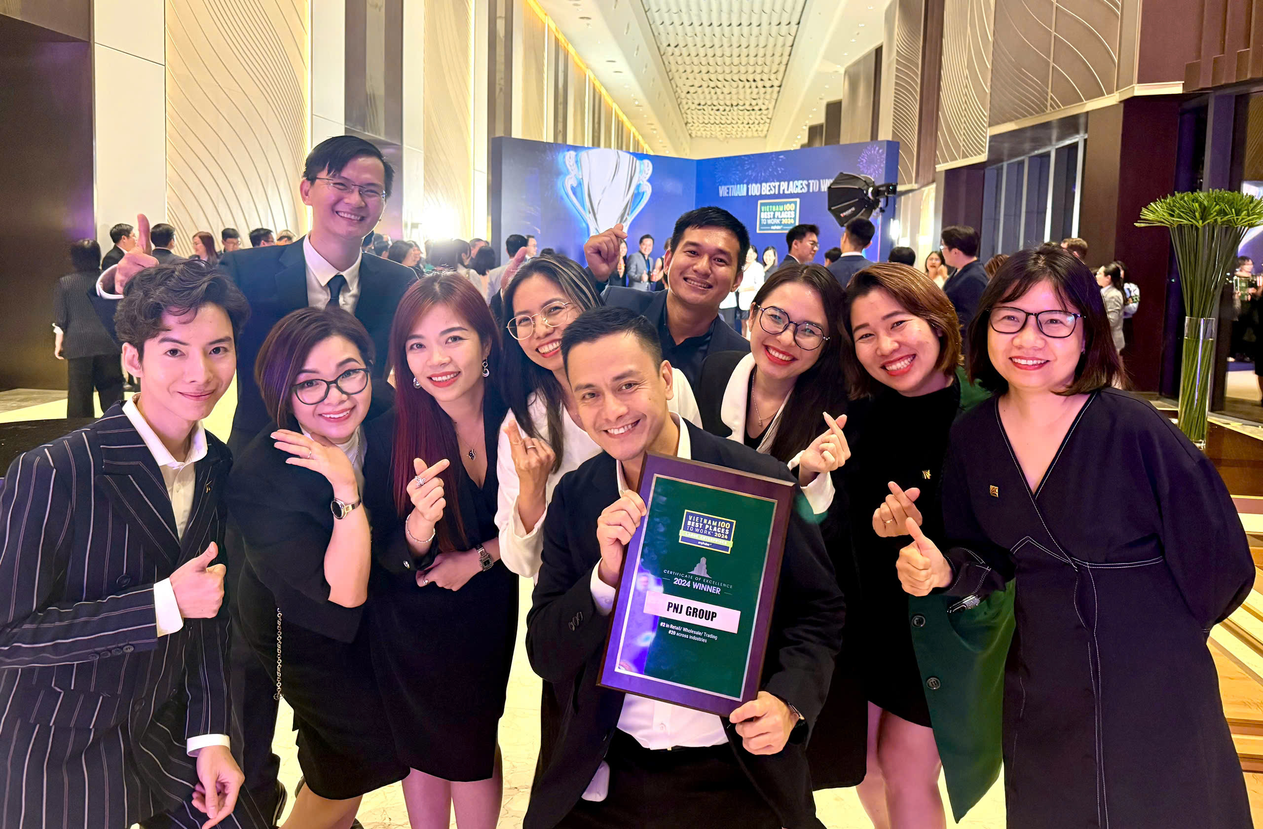 PNJ GROUP - Nơi làm việc tốt nhất Việt Nam 2024 - Công Ty CP Vàng Bạc ...