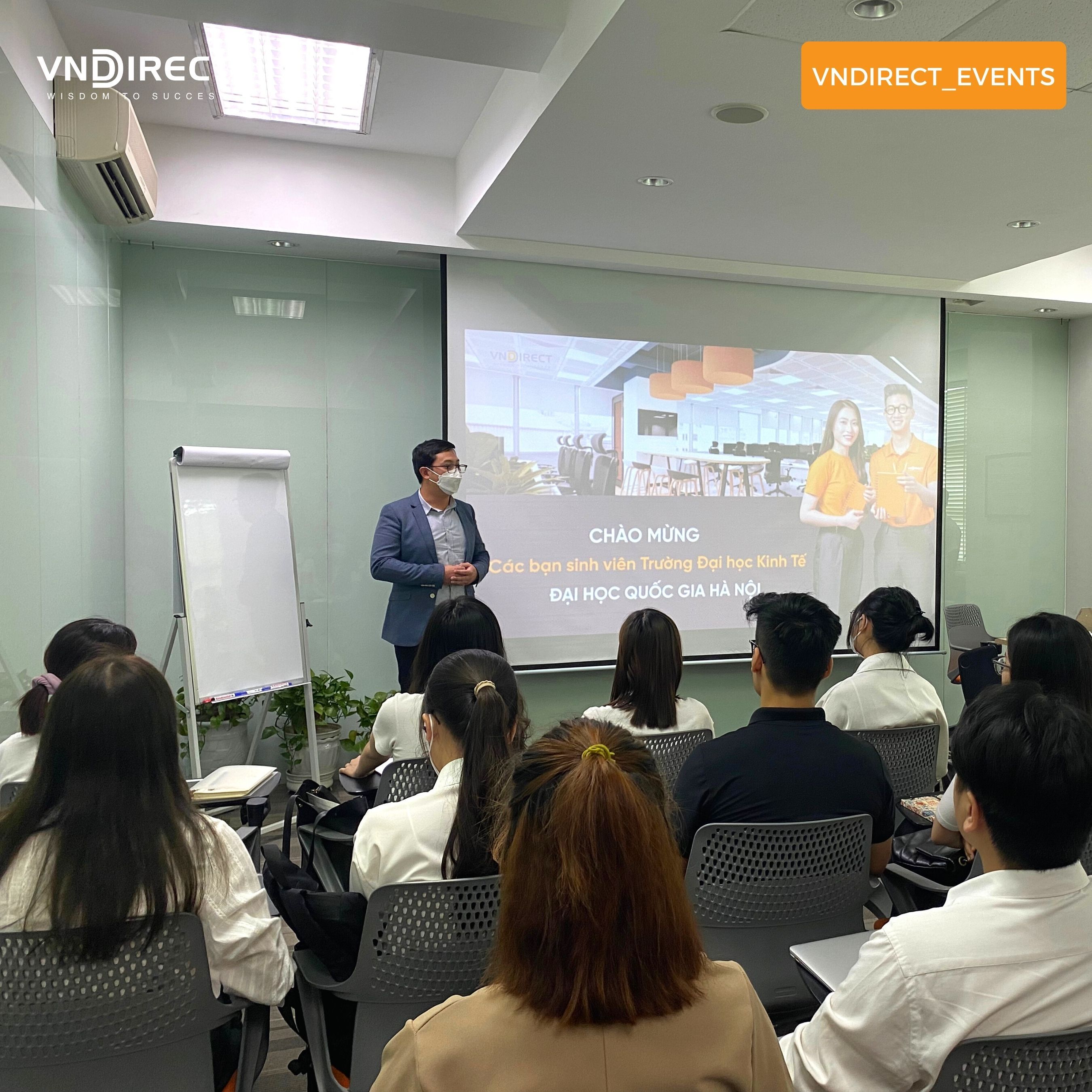 Một ngày "đích mục sở thị" văn phòng VNDIRECT diễn ra như thế nào ...